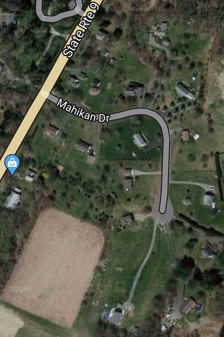 NY Tesla Crash Kills Two in Massive Fire | flyingpenguin