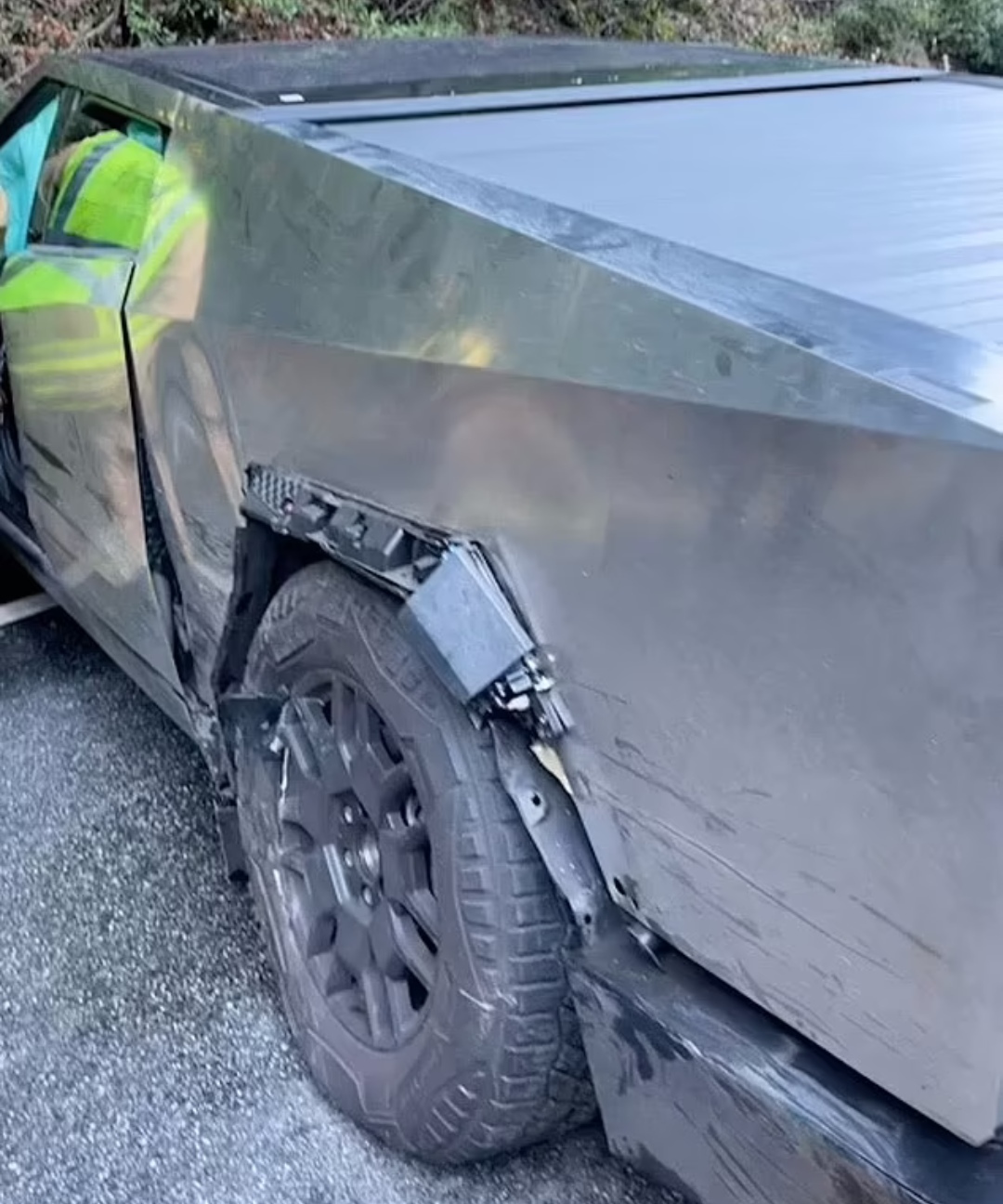 CyberTruck Crashed on Highway 35 | flyingpenguin