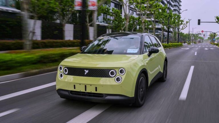 Tesla Crushed by Nio Firefly Mini EV in Safety Tests | flyingpenguin